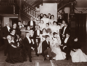 The Du Ponts: Houses and Gardens in the Brandywine