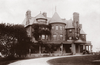 The Du Ponts: Houses and Gardens in the Brandywine